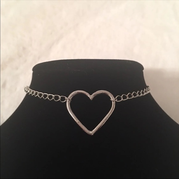 Jewelry | Silver Chain Heart Choker | Poshmark